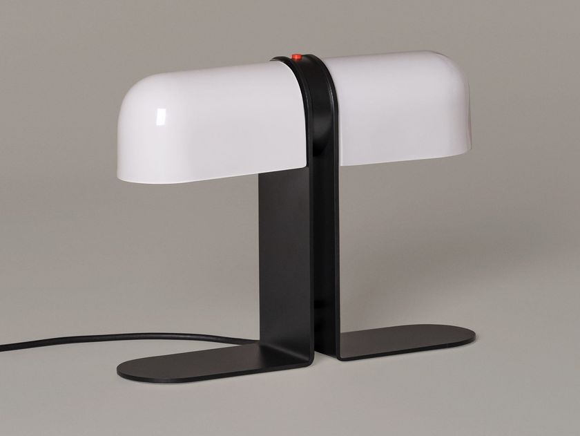 DUO lámpara de escritorio By Santa & Cole diseño André Ricard