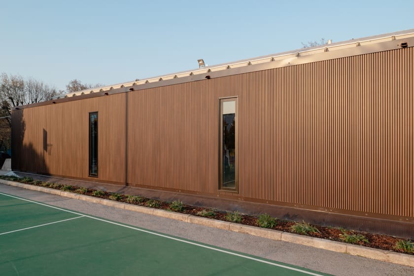 FIREWALL Engineered wood decking By Déco