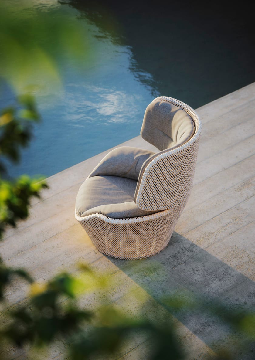 SEASHELL GRAND Garden armchair By Dedon | design Jean-Marie Massaud