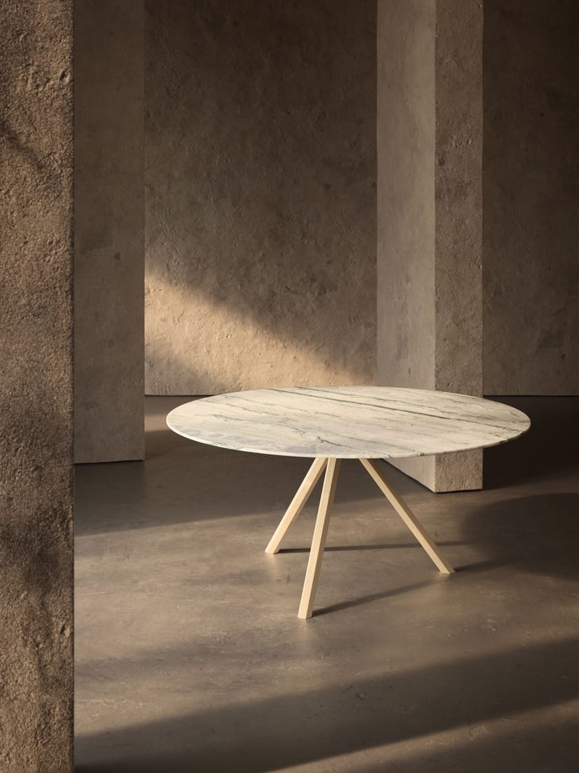 HEB ROUND Table By Desalto | design Francesco Rota
