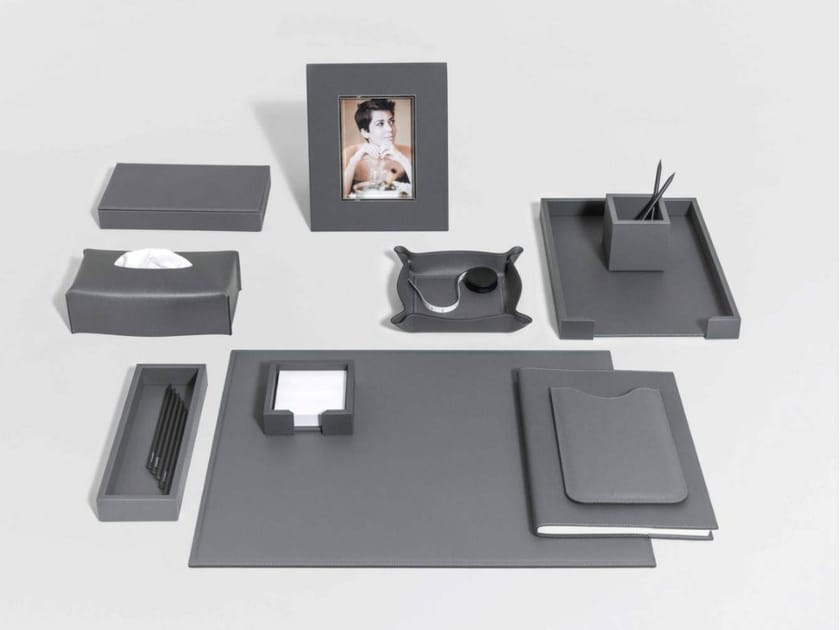 Desk set Leather desk set By Pinetti