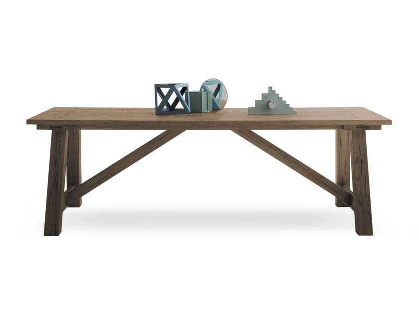 CASTLE Rectangular oak table By Devina Nais