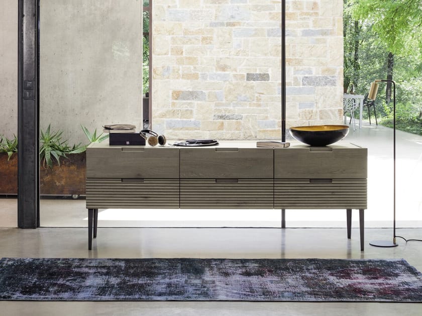 ZERO.16 Madia By Devina Nais