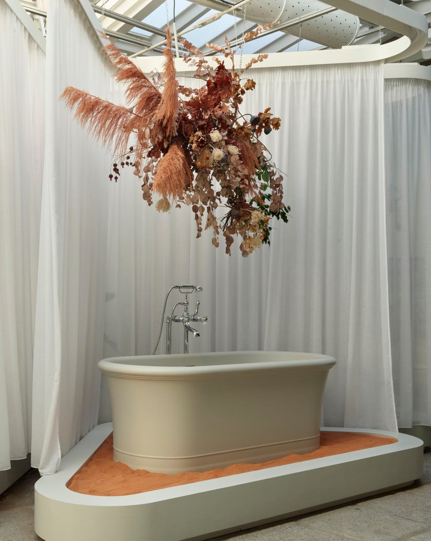 CELINE PETITE WHITE 浴缸 By Devon&Devon