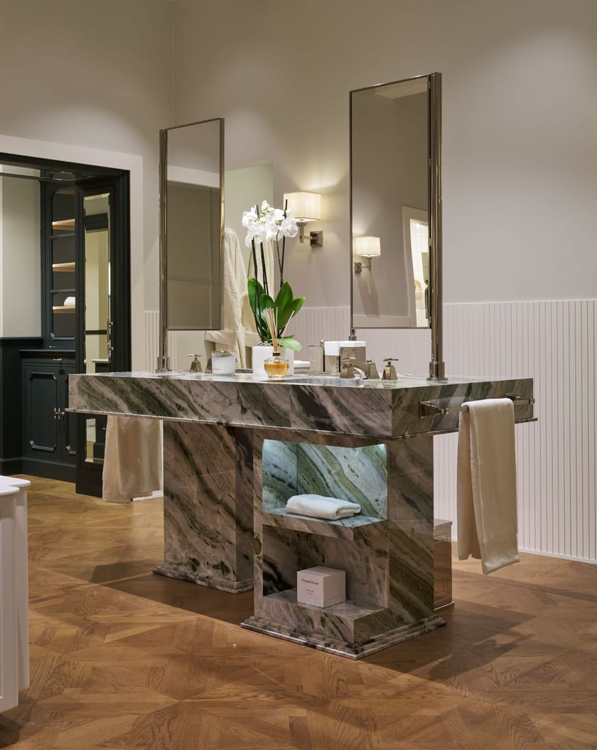 MY LOVE WATER VANITY MASTER Double vanity unit with integrated washbasin By Devon&Devon