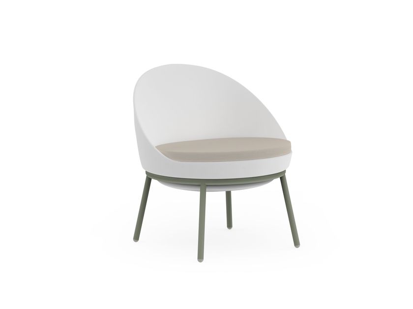 LACE Upholstered low lounge chair without armrests By Diabla