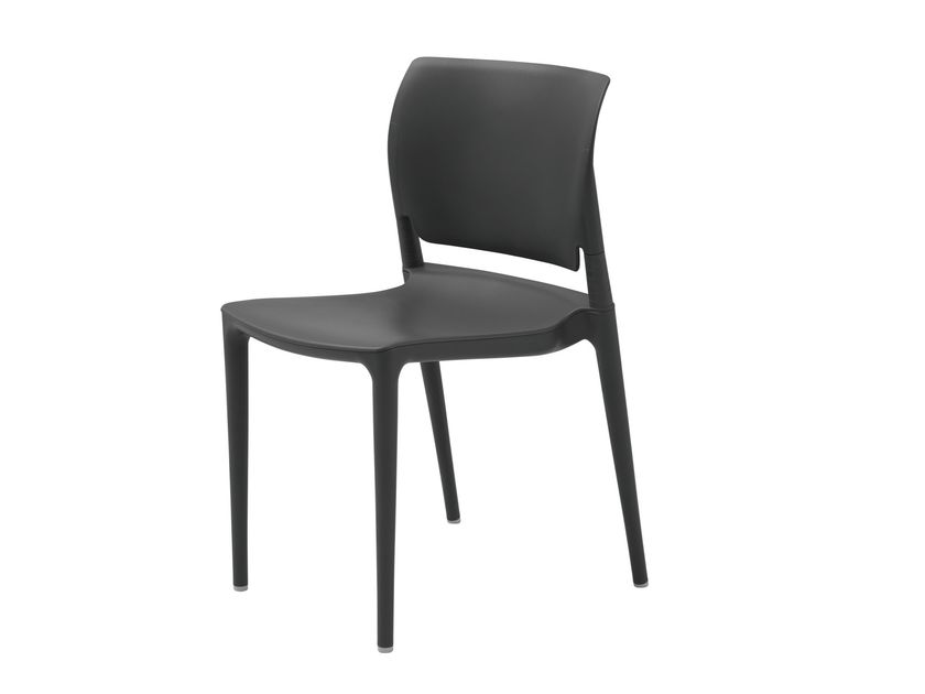 Stackable chair E-MOTION By Segis design Giancarlo Piretti