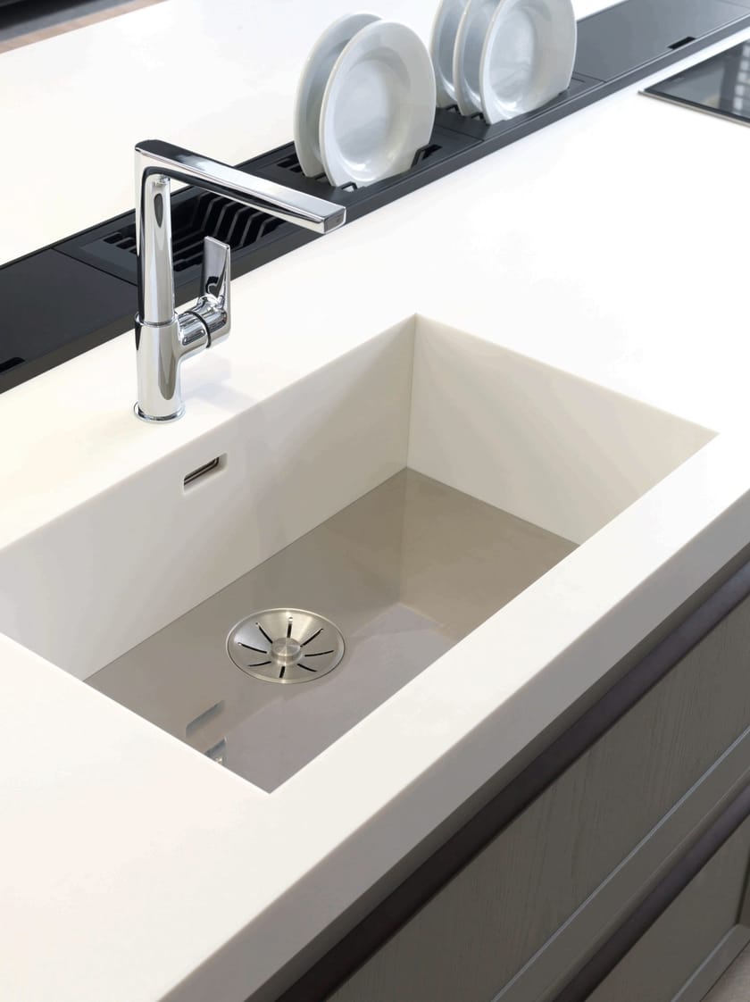 E4.40 | Kitchen with handles Emotions - Kitchens Collection By GAMADECOR