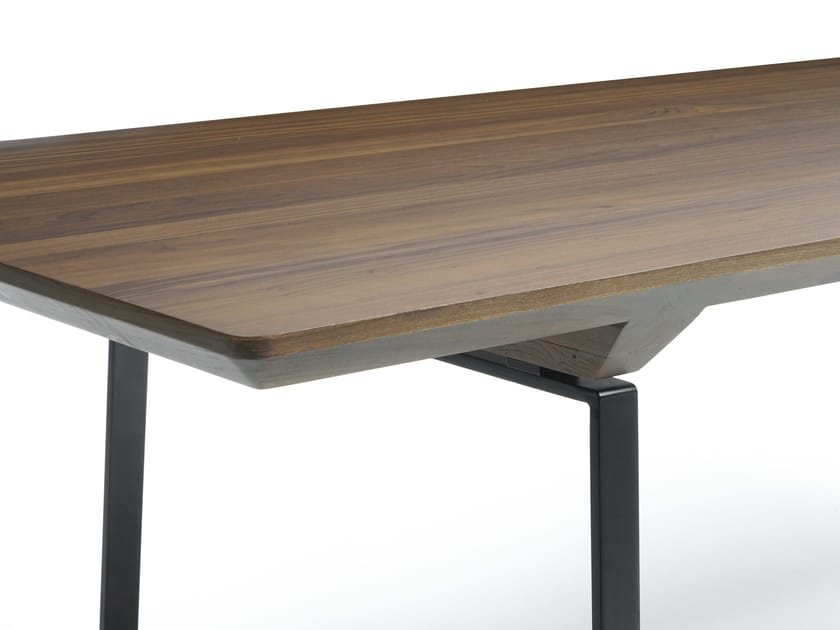 EDGE Rectangular dining table By ENNE | design Christophe Pillet