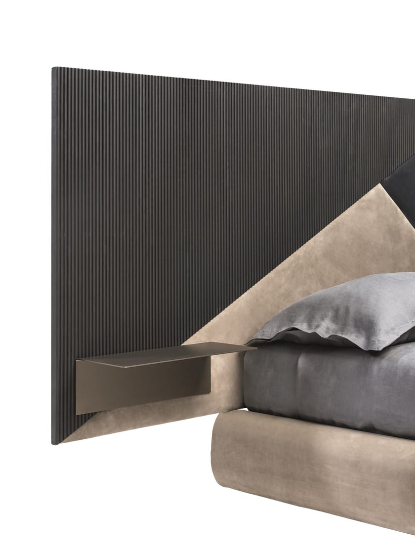 EGO Leather double bed with high headboard By Shake | design Andrea Zonta