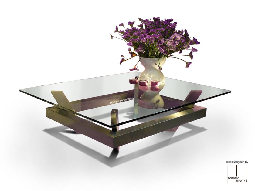 EIMI Glass coffee table By Gonzalo De Salas