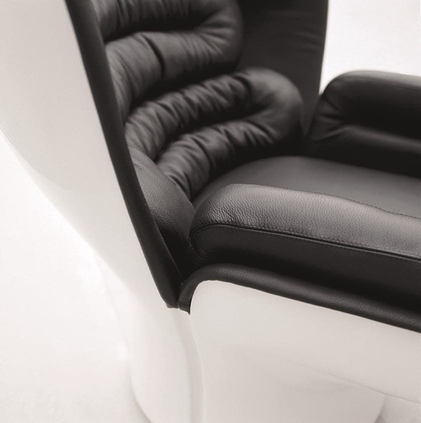 ELDA 扶手椅 By Longhi | design Joe Colombo