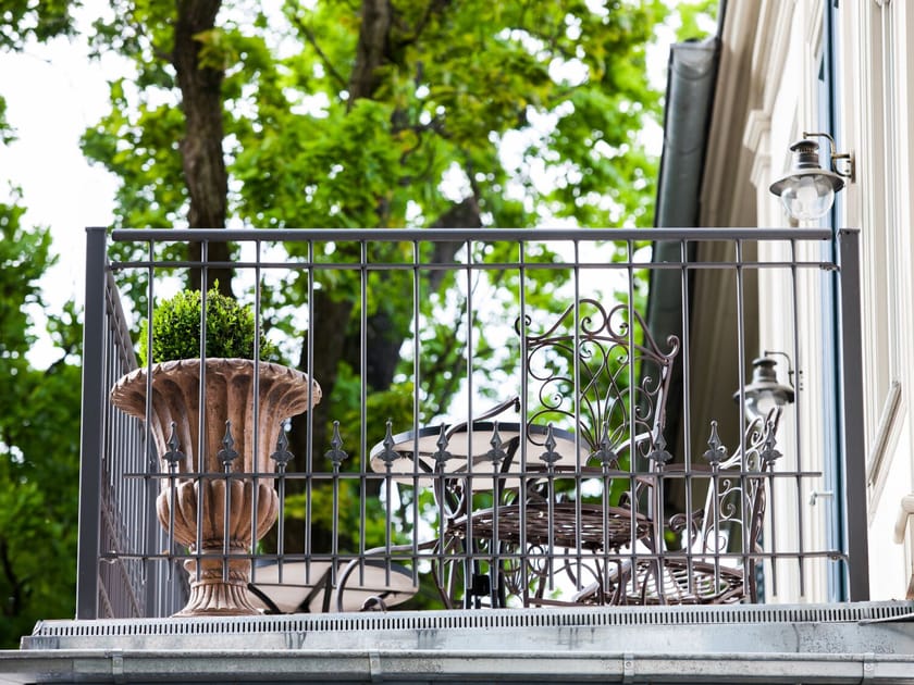 LUCCA Parapet By ELEO