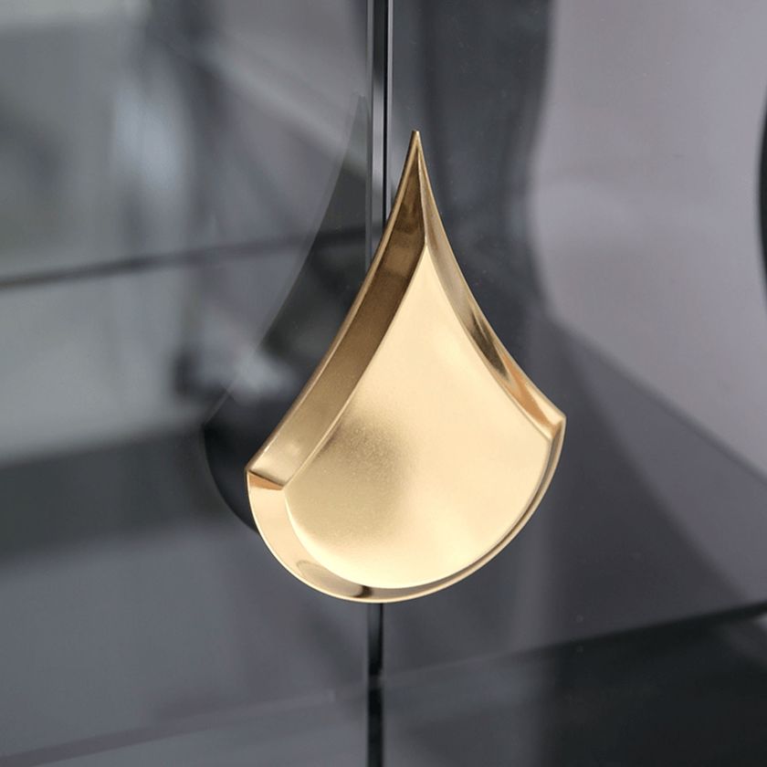 EMPERADOR Display cabinet By KANTTARI