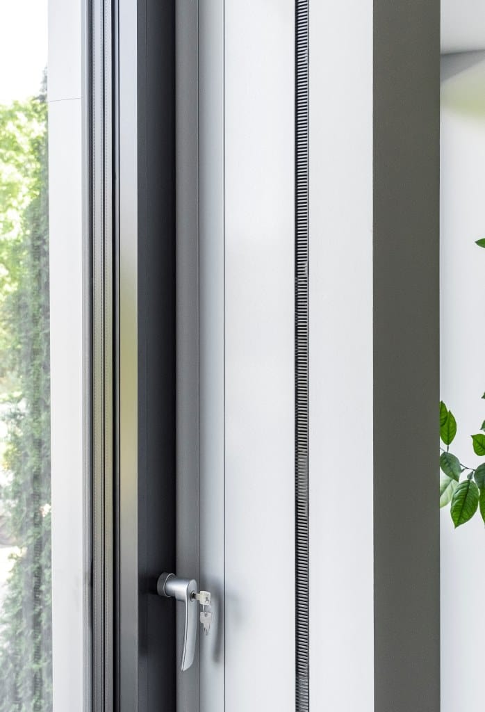 Ventilation system for aluminum windows ENDURA TWIST By RENSON