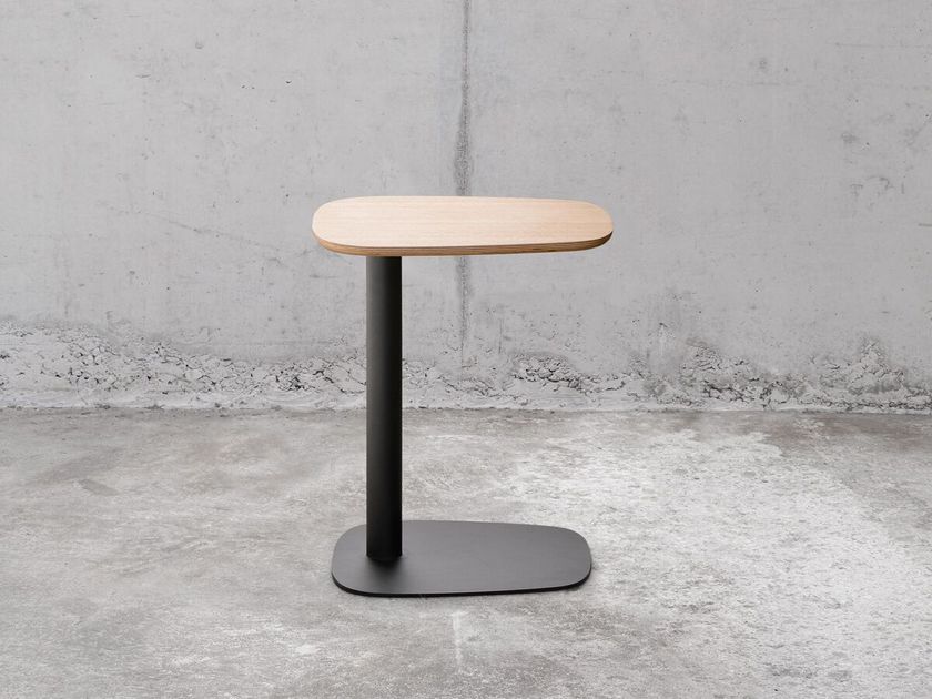 PUCK Coffee table By ENEA