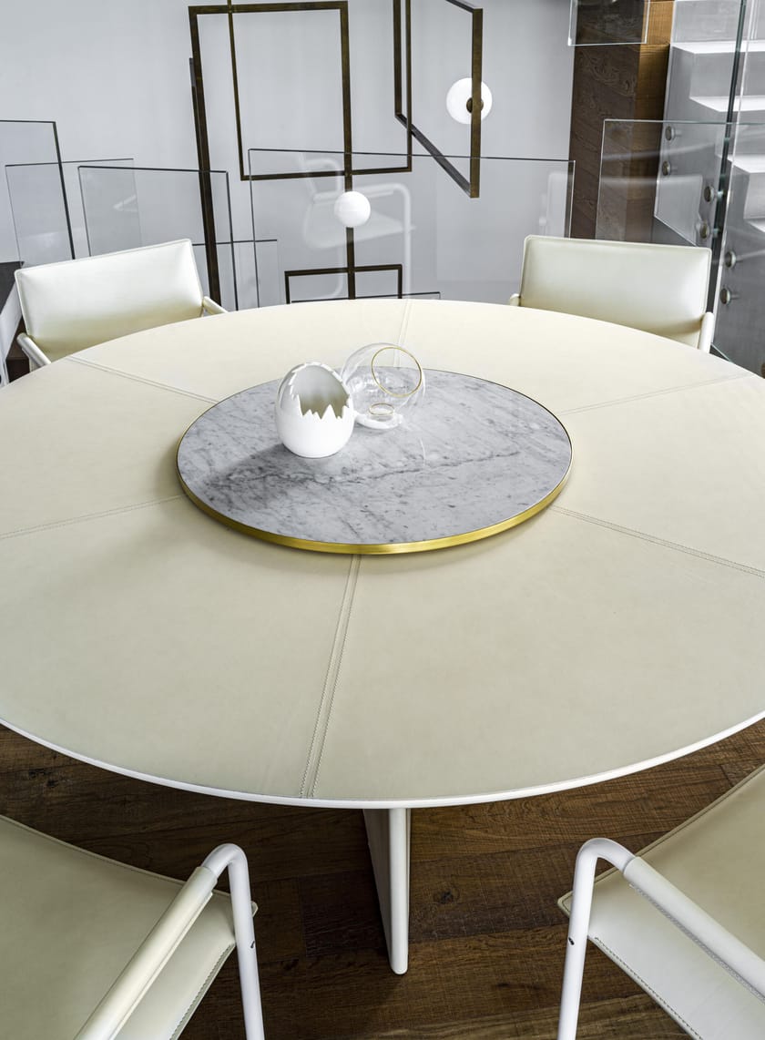 STAR Tavolo rotondo in cuoio con Lazy Susan By ENRICO PELLIZZONI