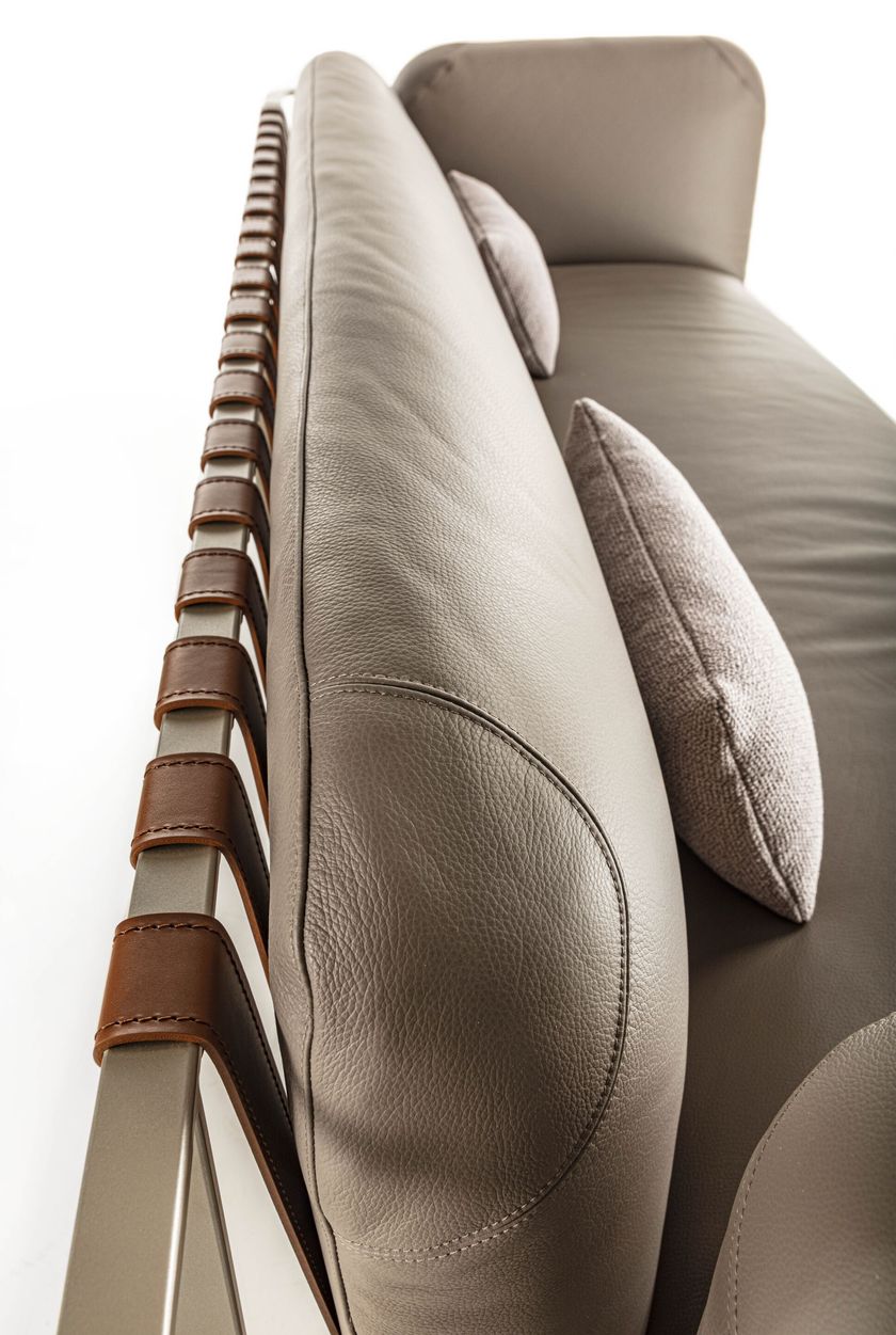 SYDNEY 沙发 By ENRICO PELLIZZONI