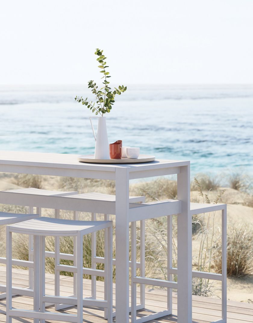 EOS | High stool By Case design Matthew Hilton