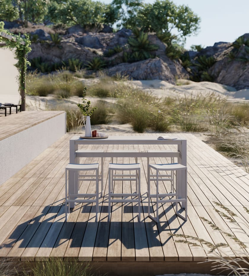 EOS | High stool By Case design Matthew Hilton