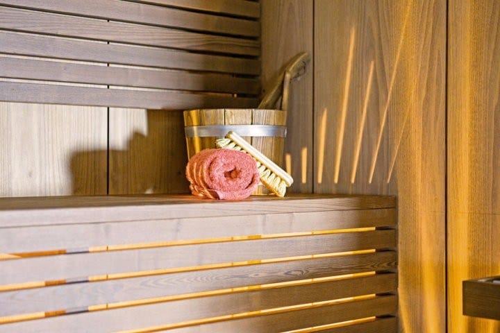 Sauna de infravermelho finlandesa com duche EQUILIBRIUM CIRCLE By CARMENTA