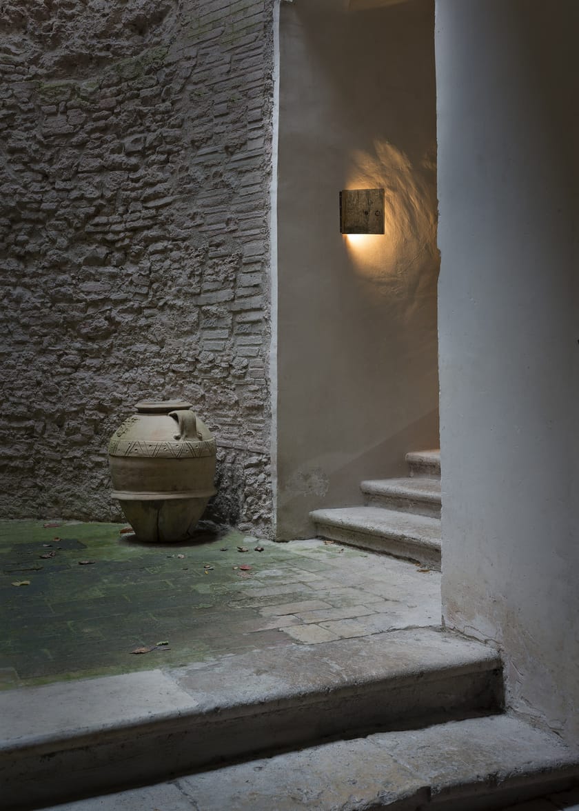 LED reclaimed wood wall lamp EREMO By Emanuel Gargano design Emanuel ...