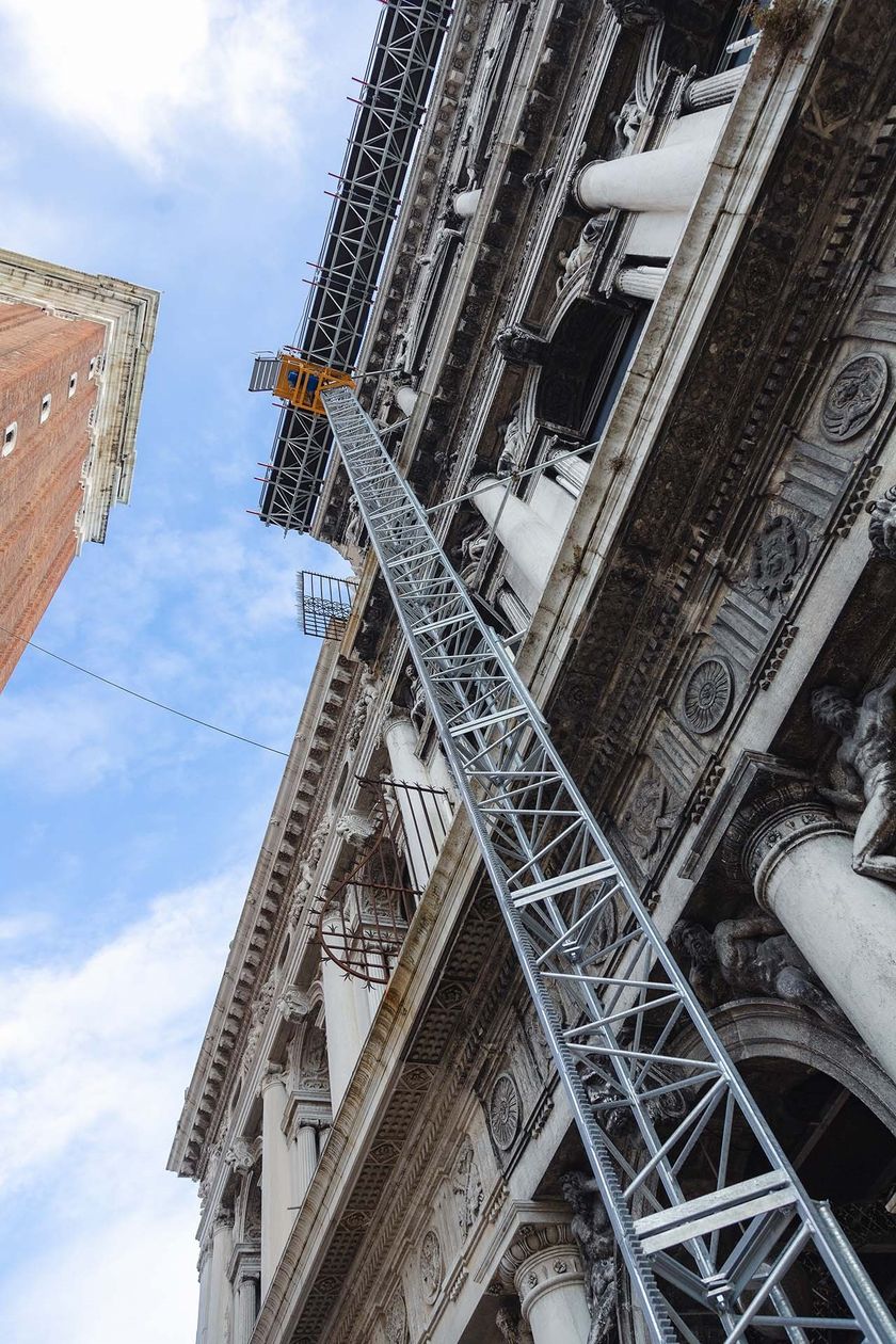 ESI Échafaudage autoélévateur et électrique By Pilosio