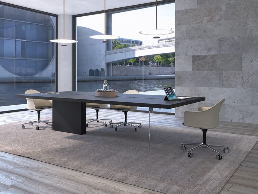 HORIZON Office desk By ESTEL GROUP