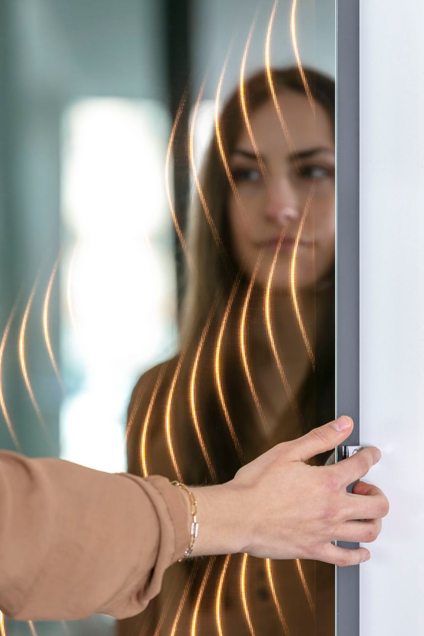 AMBILOOM® 1700L Rectangular mirror with integrated lighting By ETTLIN LUX®