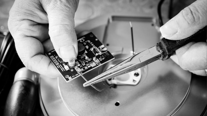 EVA LED glass table lamp with dimmer By Lumina | design Foster + Partners