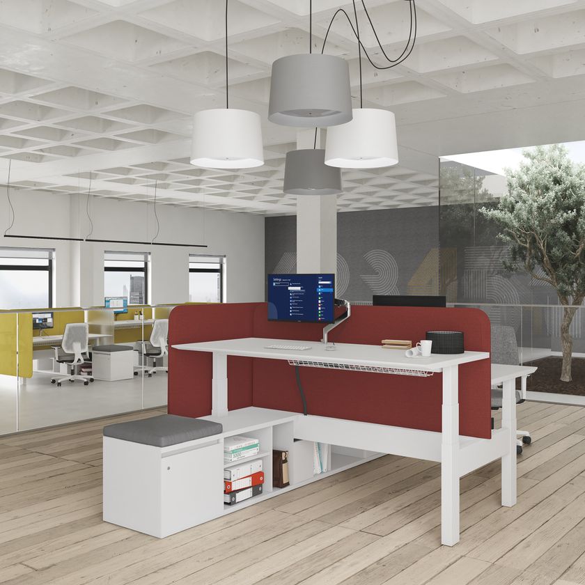 Height-adjustable office desk with electric motion EVOLUTION Evo ...