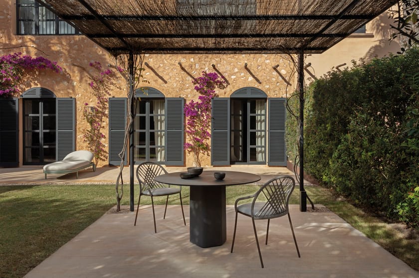 PETALE Stackable stainless steel and rope garden chair with armrests By ...