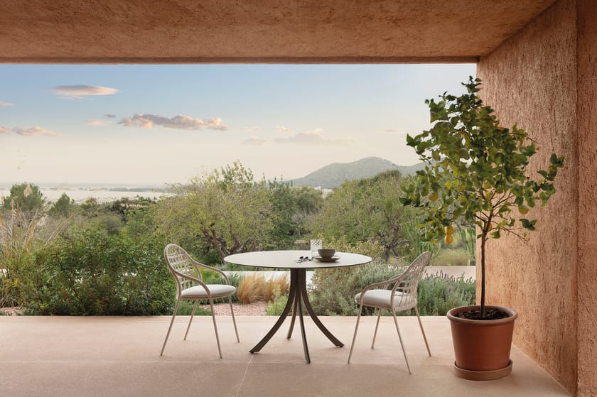 PETALE Stackable stainless steel and rope garden chair with armrests By EXPORMIM | design MUT ...