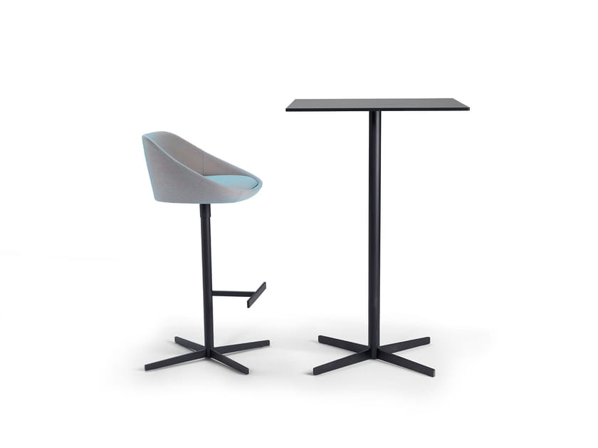 EZY | Square coffee table By Offecct design Christophe Pillet