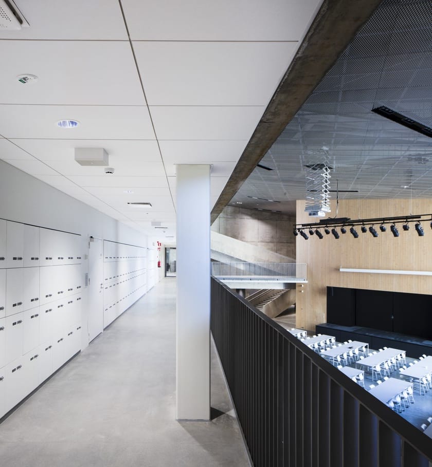 Ecophon Focus™ Dg Acoustic glass wool ceiling panels By Saint-Gobain ...