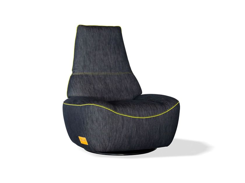 SMIRK Swivel fabric armchair By Egoitaliano