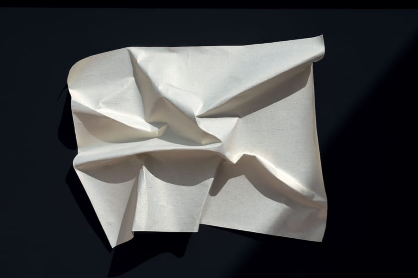 LIN PLÂTRÉ - LIN MÉTALLISÉ Fire retardant solid-color linen fabric By ...