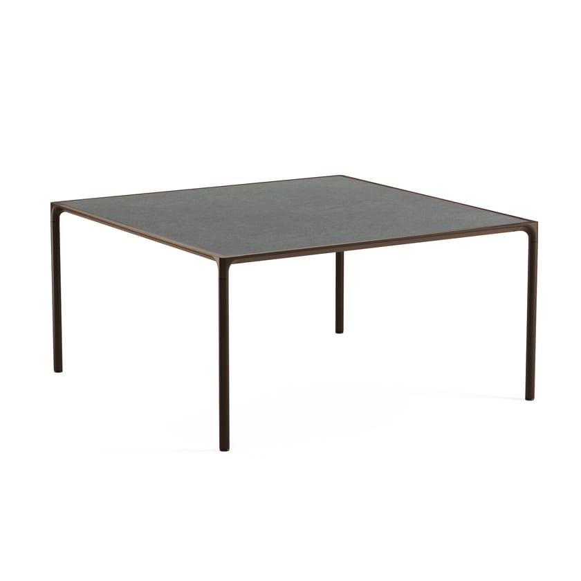 TERRAMARE Square aluminium garden table By Emu | design Chiaramonte Marin