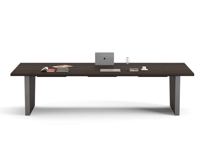 FLUX Meeting table By Ersa