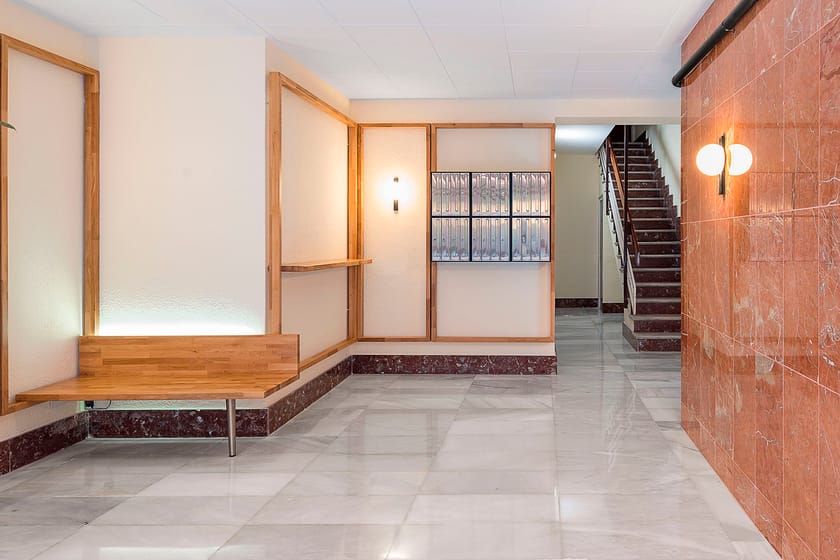 CIRC LED wall light By Estiluz