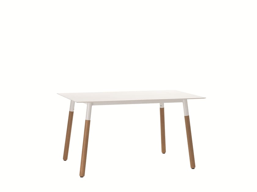 JET 528 Table By Et al.