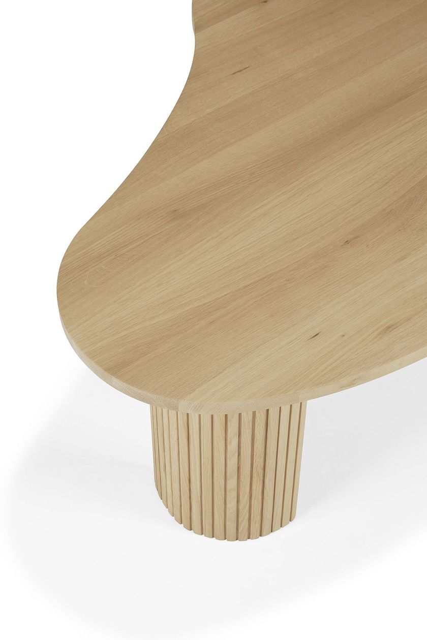 BOOMERANG Oak high side table By Ethnicraft | design Alain Van Havre