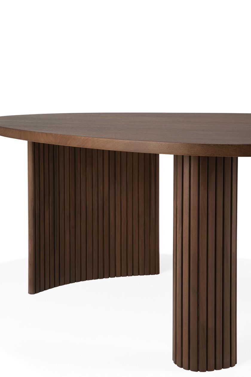 BOOMERANG Teak high side table By Ethnicraft | design Alain Van Havre