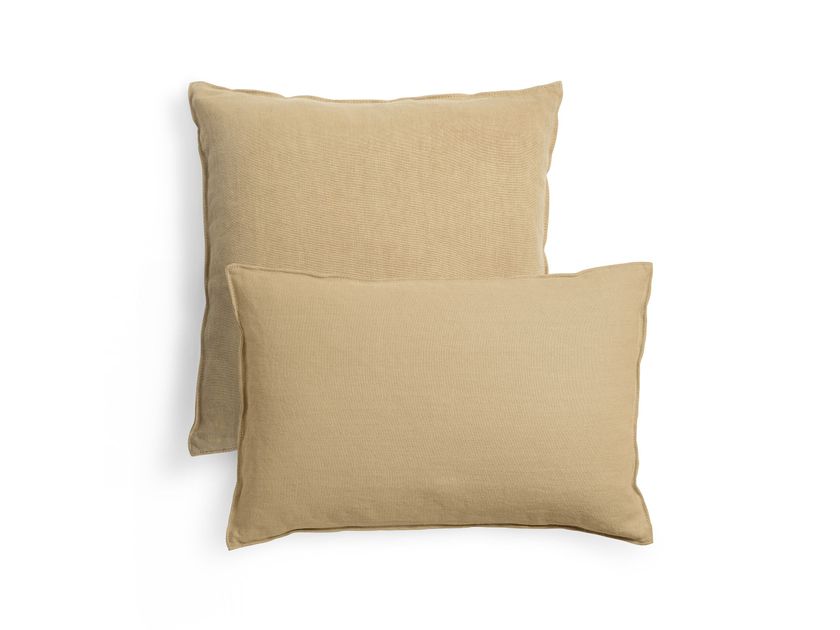 LIN GINGER Rectangular linen cushion By Ethnicraft
