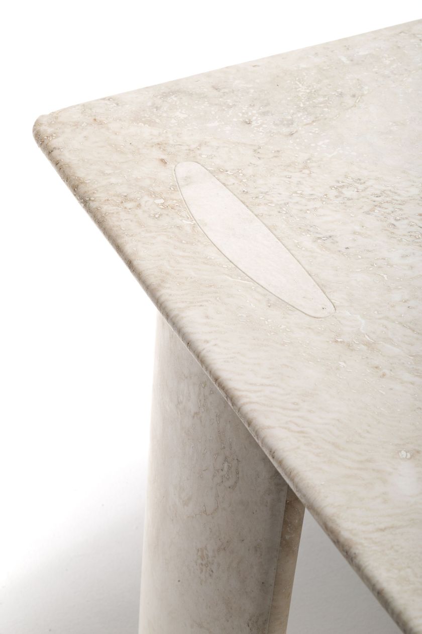 BISCUIT Square marble garden table By Exteta
