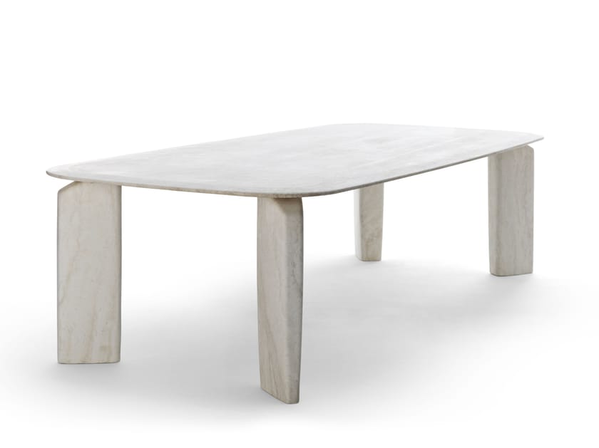 GIOTTO Rectangular travertine garden table By Exteta