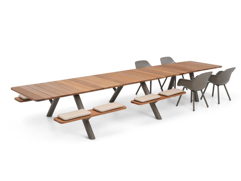 PANIGIRI COMBO Table for public areas By Extremis