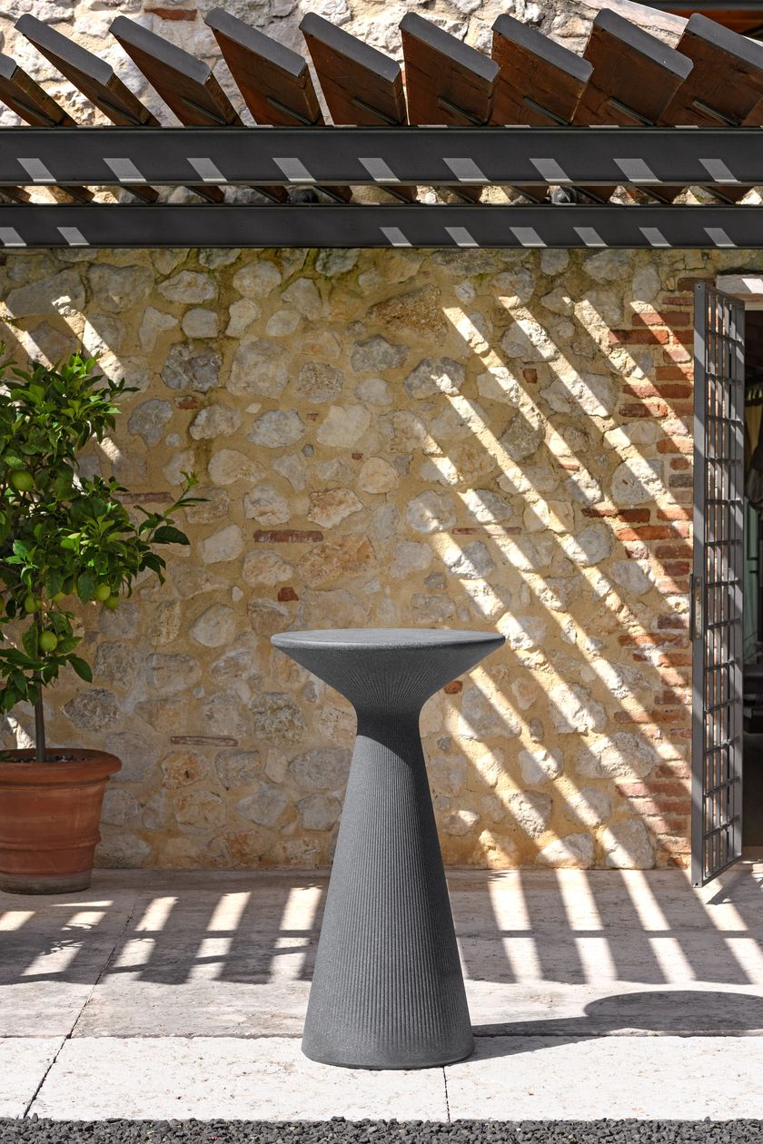 FADE | 桌子 Fade系列 By Plust 设计师Marco Gregori