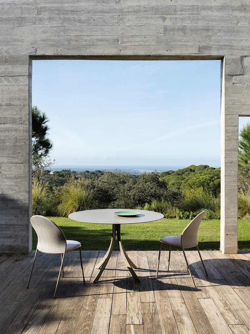 FALCATA Table By EXPORMIM | design Lievore Altherr Molina