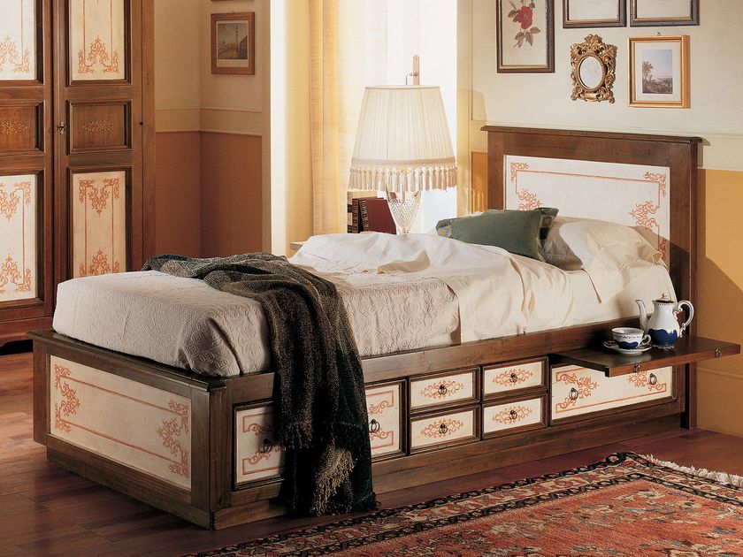 FARNESE | Bed Wooden bed By Tiferno Mobili